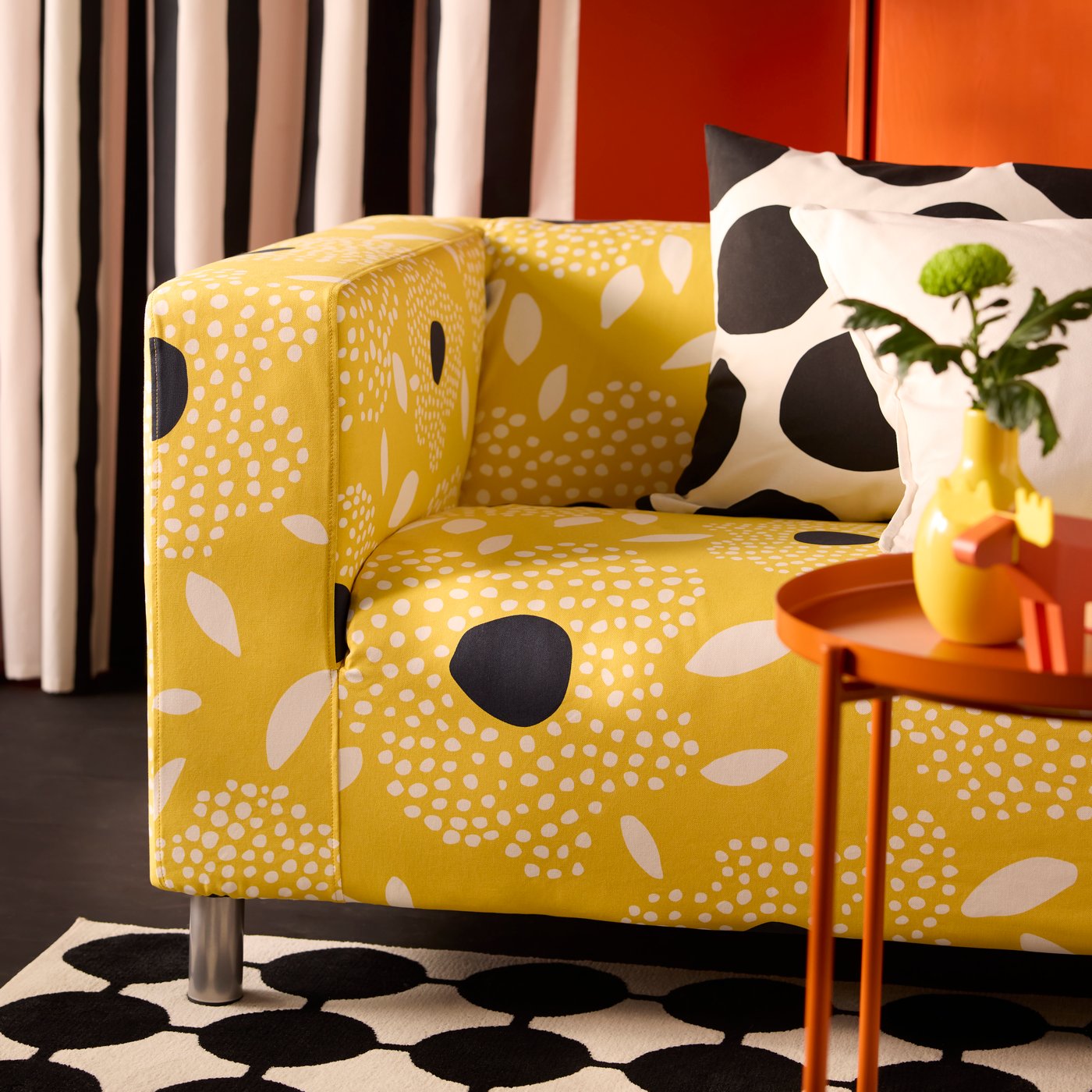 Sofy i fotele - IKEA