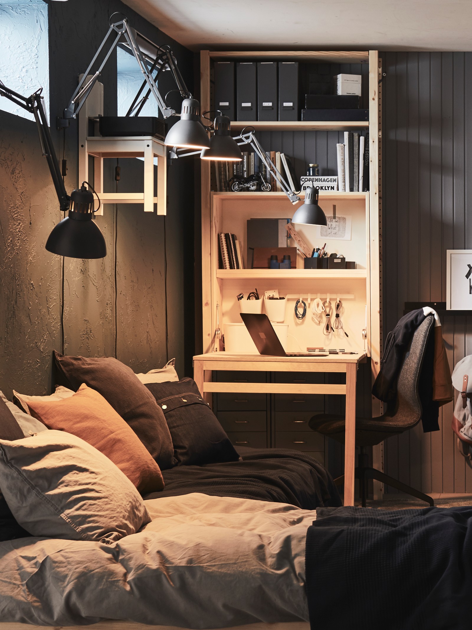 Working comfortably and productively from your bed - IKEA