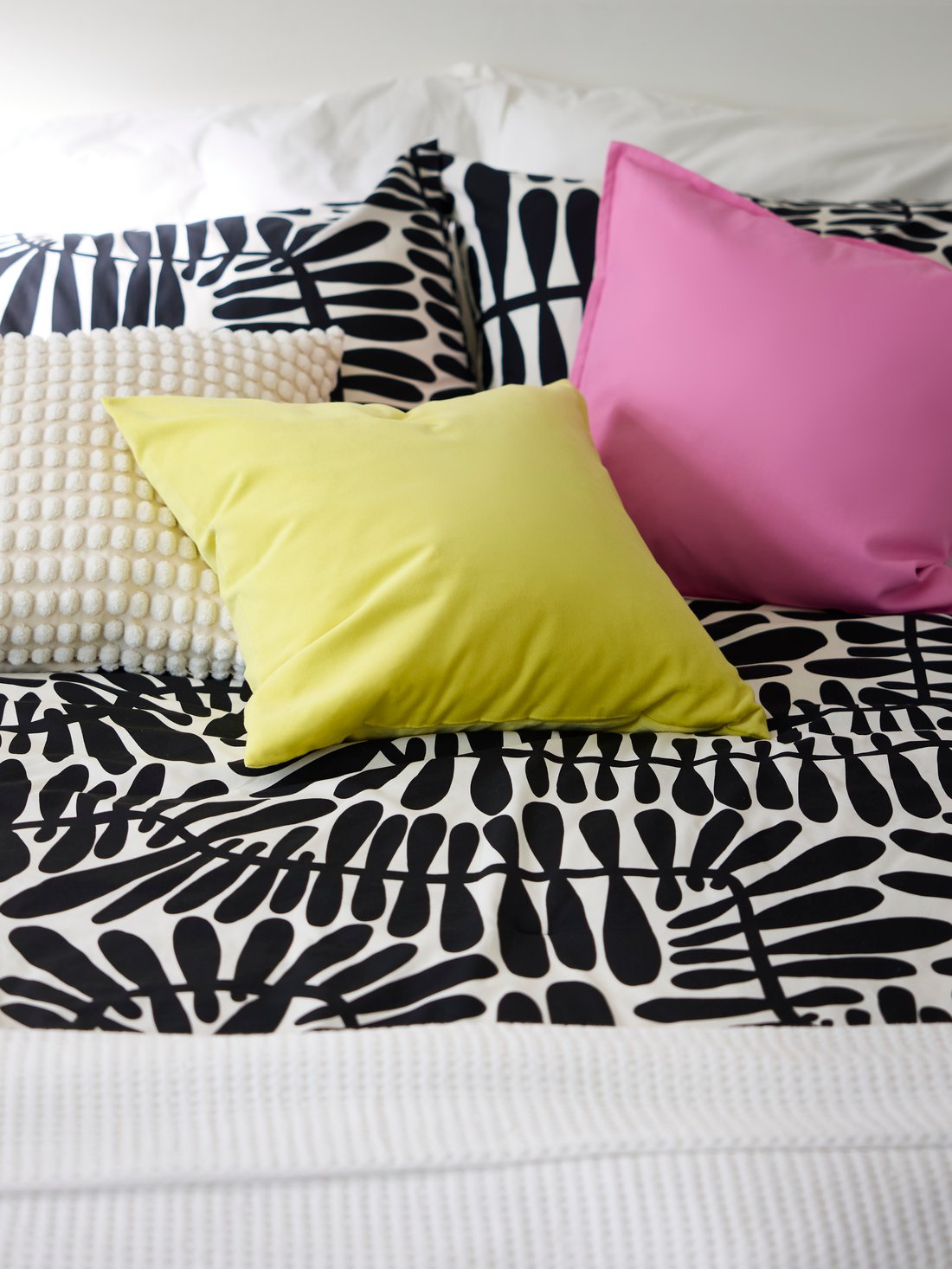 Stora & små kuddar och kuddfodral för vardagsrum och sovrum - IKEA