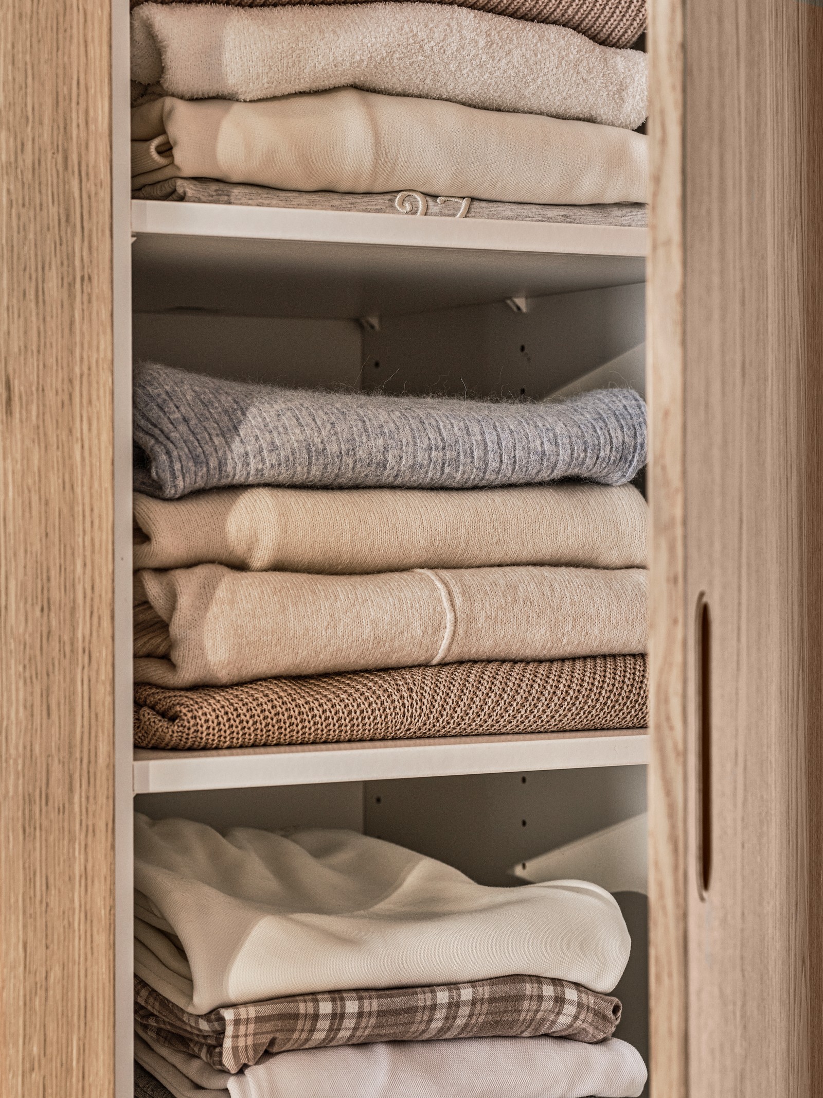 How to organize your PAX wardrobe - IKEA CA