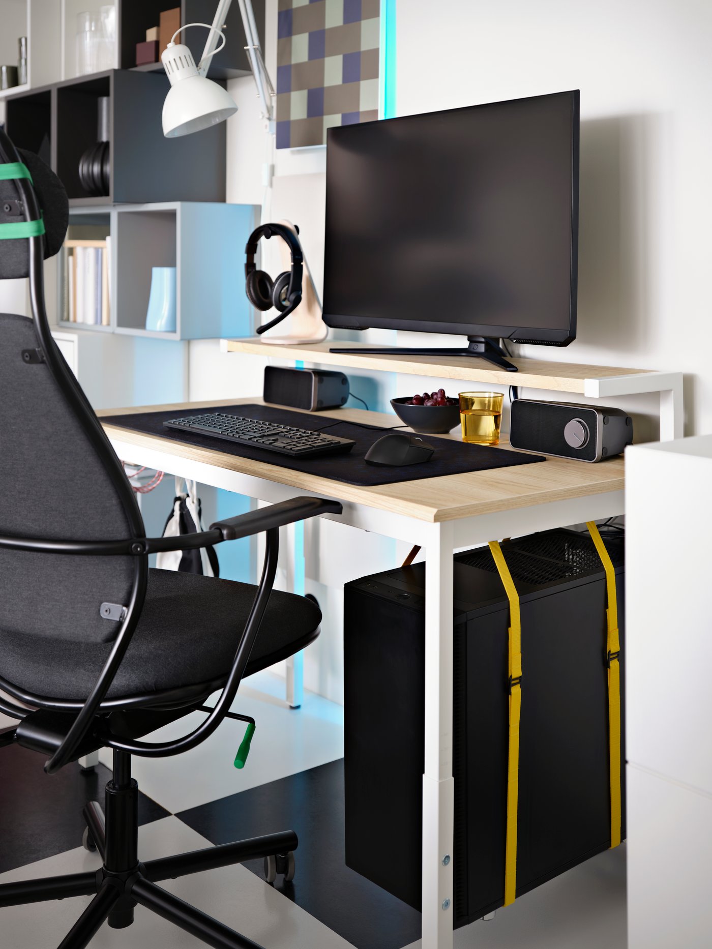 Nonstop play in a modern, small space PC gaming setup - IKEA