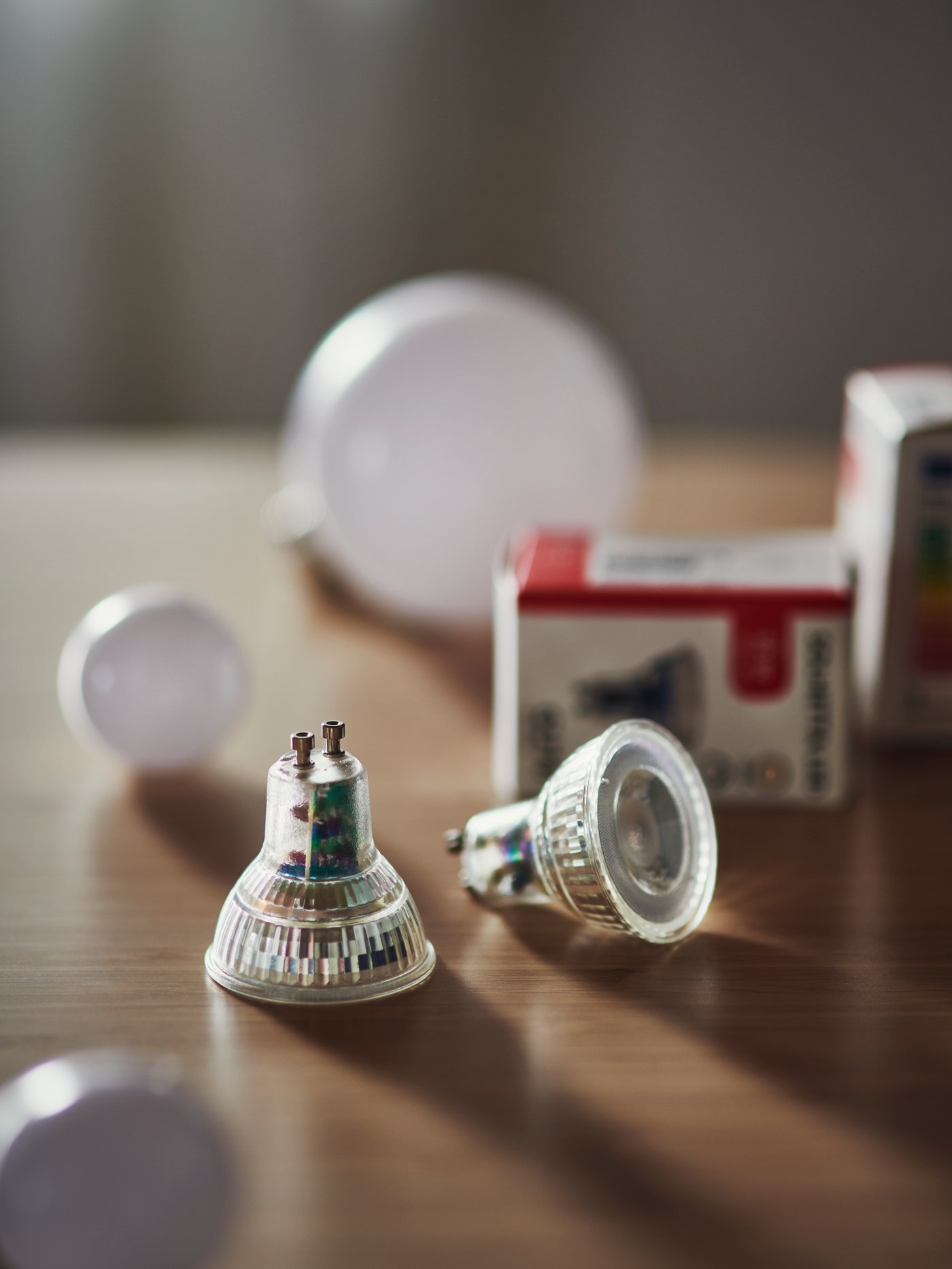 SOLHETTA energy efficient and long-lasting LED bulbs - IKEA