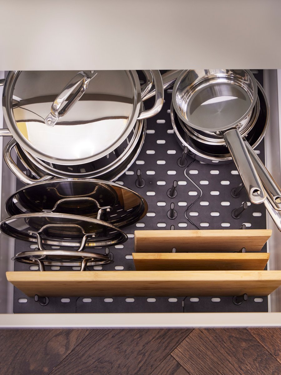 How to organize your cookware for a calmer kitchen - IKEA