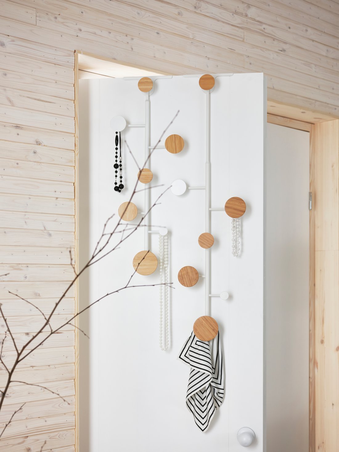 Ganchos, cabides e arrumação de parede - IKEA