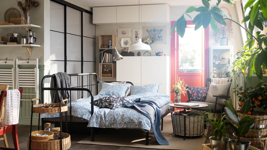 Small Studio Apartment Ideas With A Traditional Style - IKEA CA