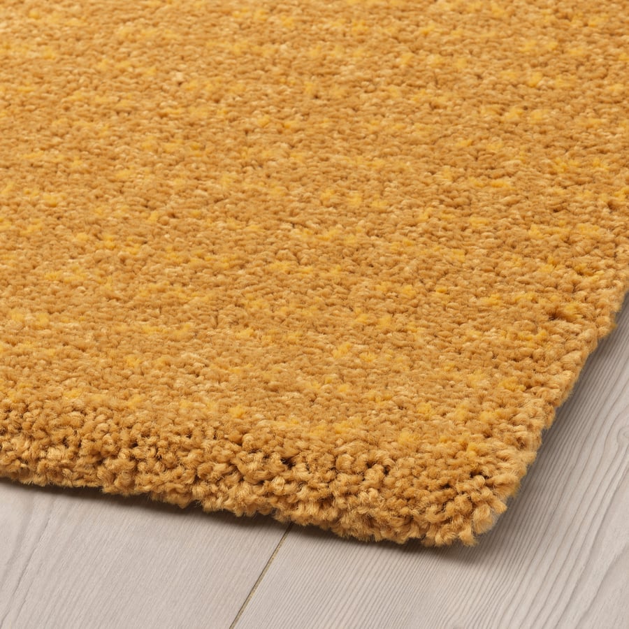 LANGSTED Tapis, poils ras, jaune, 133x195 cm - IKEA