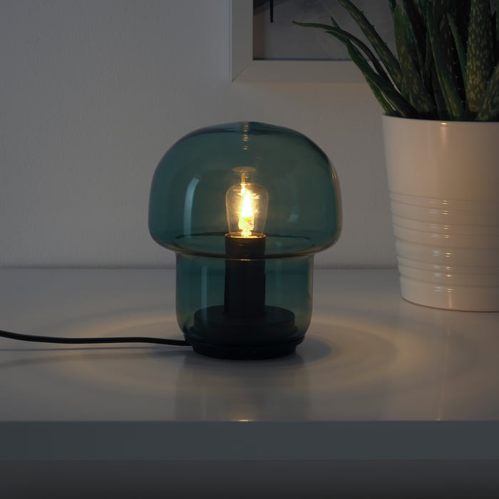 TOKABO Lampe de table, verre vert - IKEA