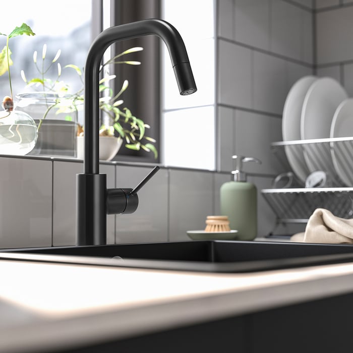 ÄLMAREN kuh miješ za vodu s izvl mlaz, crna - IKEA