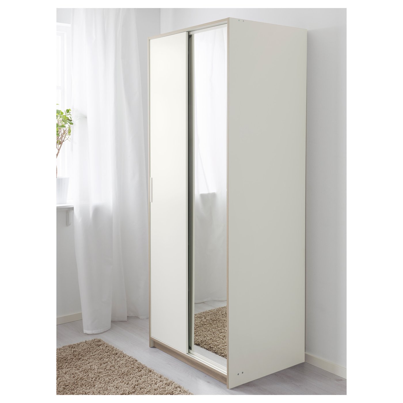 Tükrös gardróbszekrények - IKEA