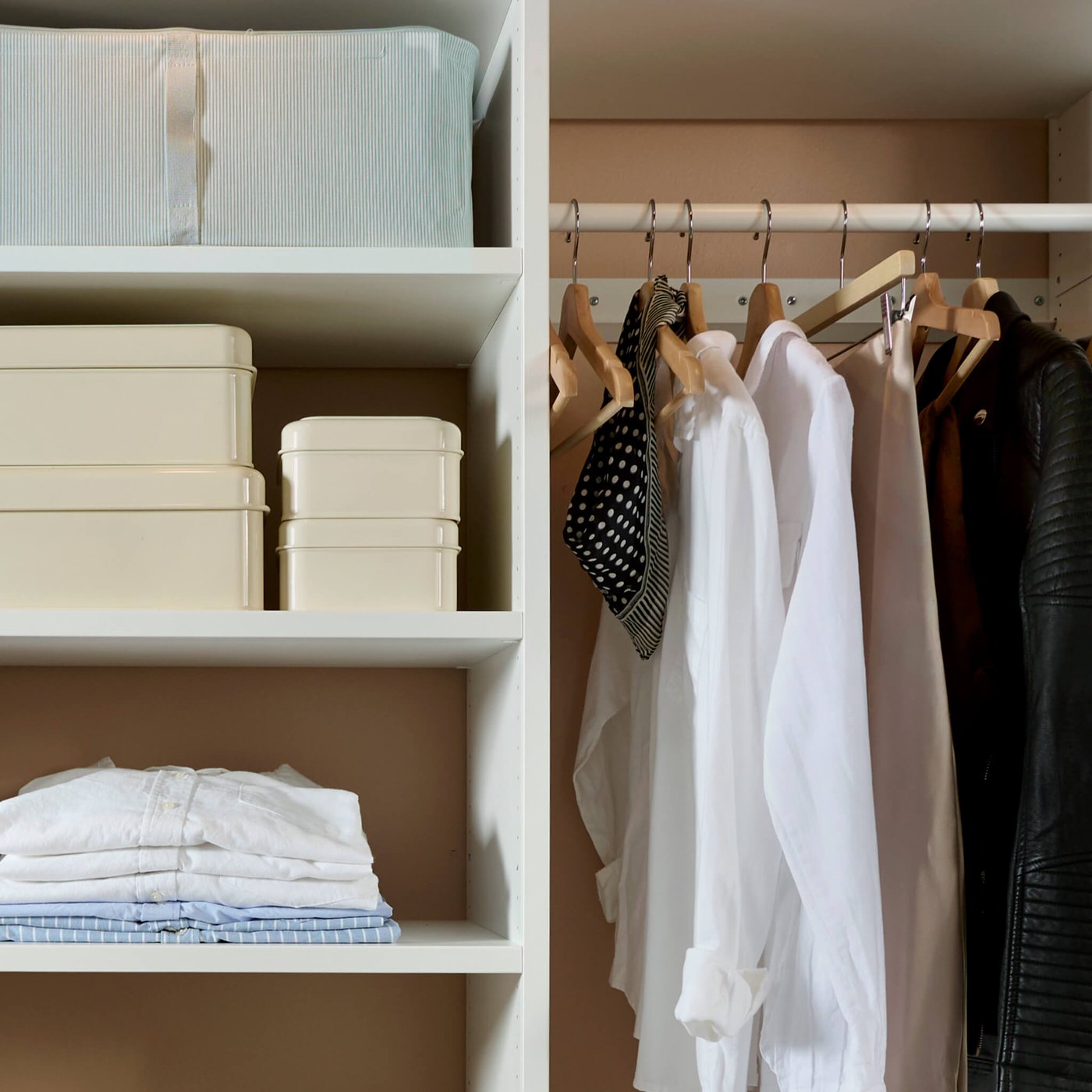Tips for organizing your bedroom into activity zones - IKEA