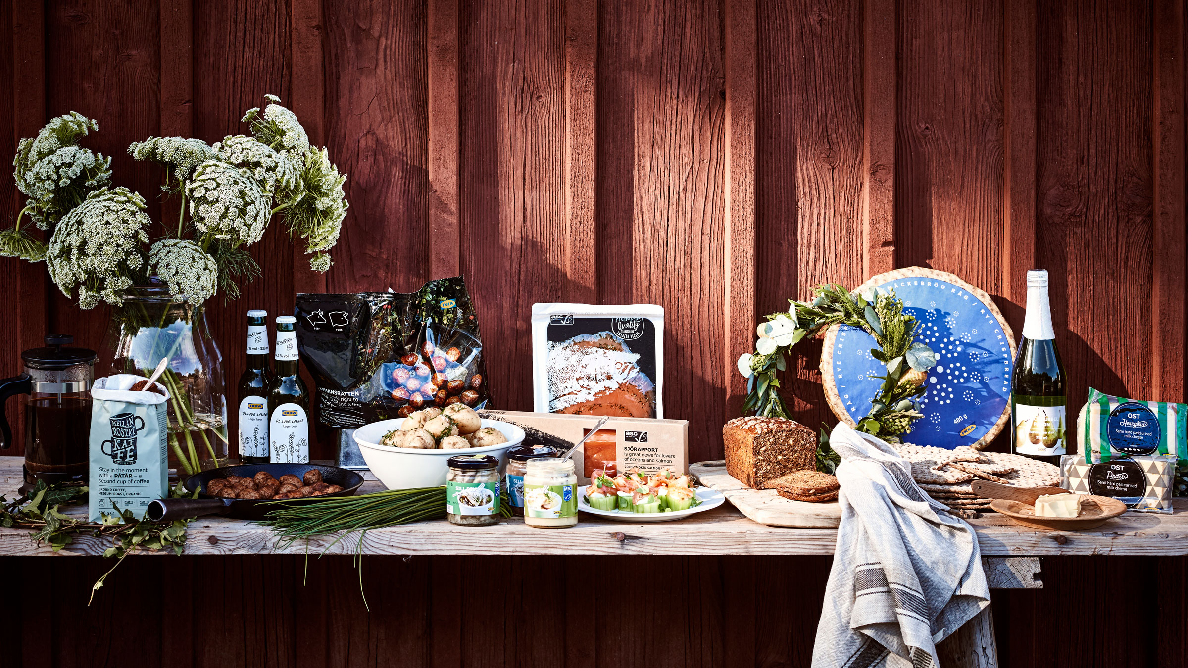 Set the table for Midsommar - IKEA Switzerland