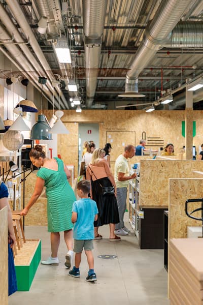 IKEA utökar testet med sin första second hand-butik - IKEA