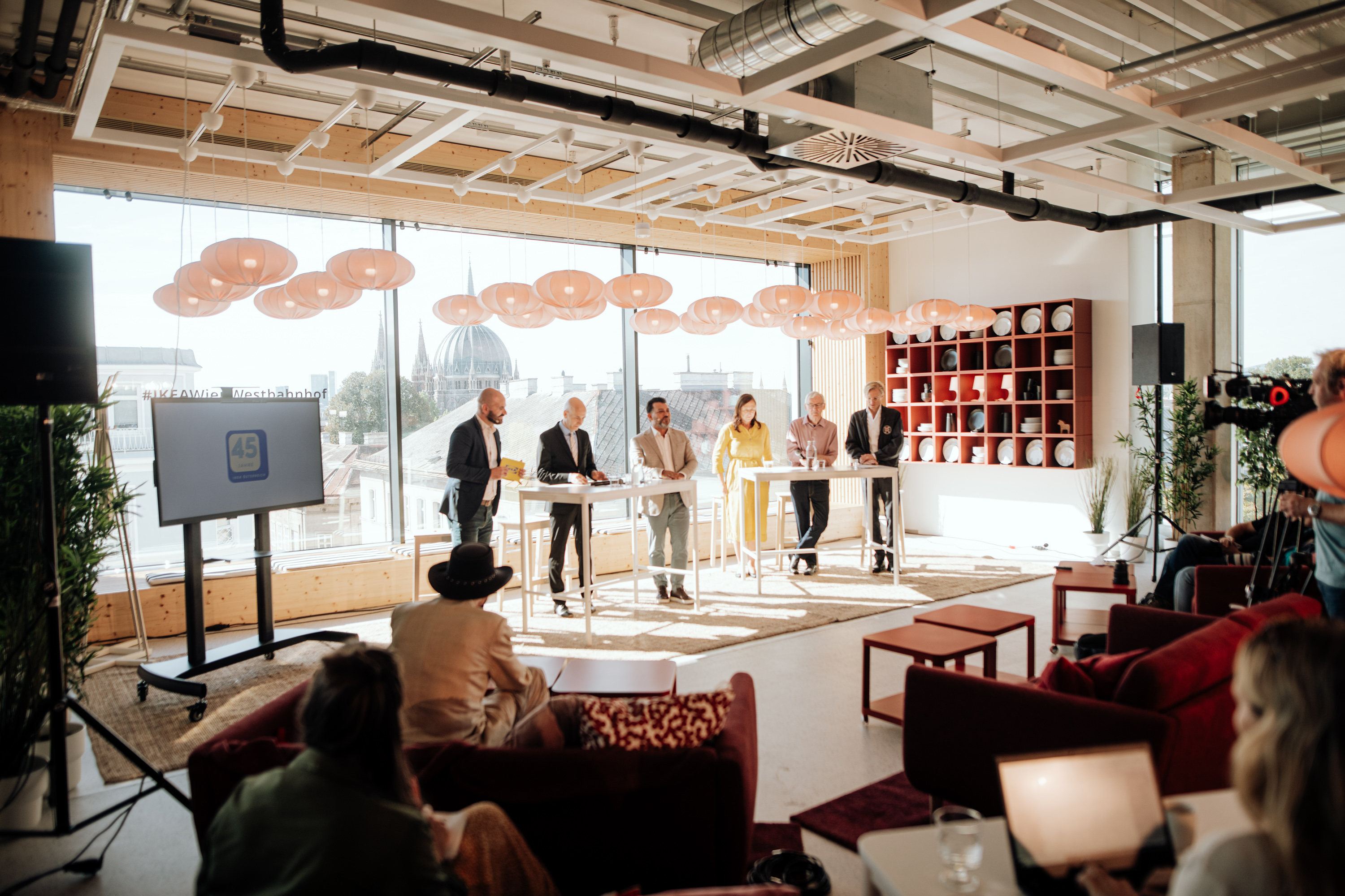 Vor 45 Jahren eröffnete Österreichs erster IKEA - IKEA Österreich