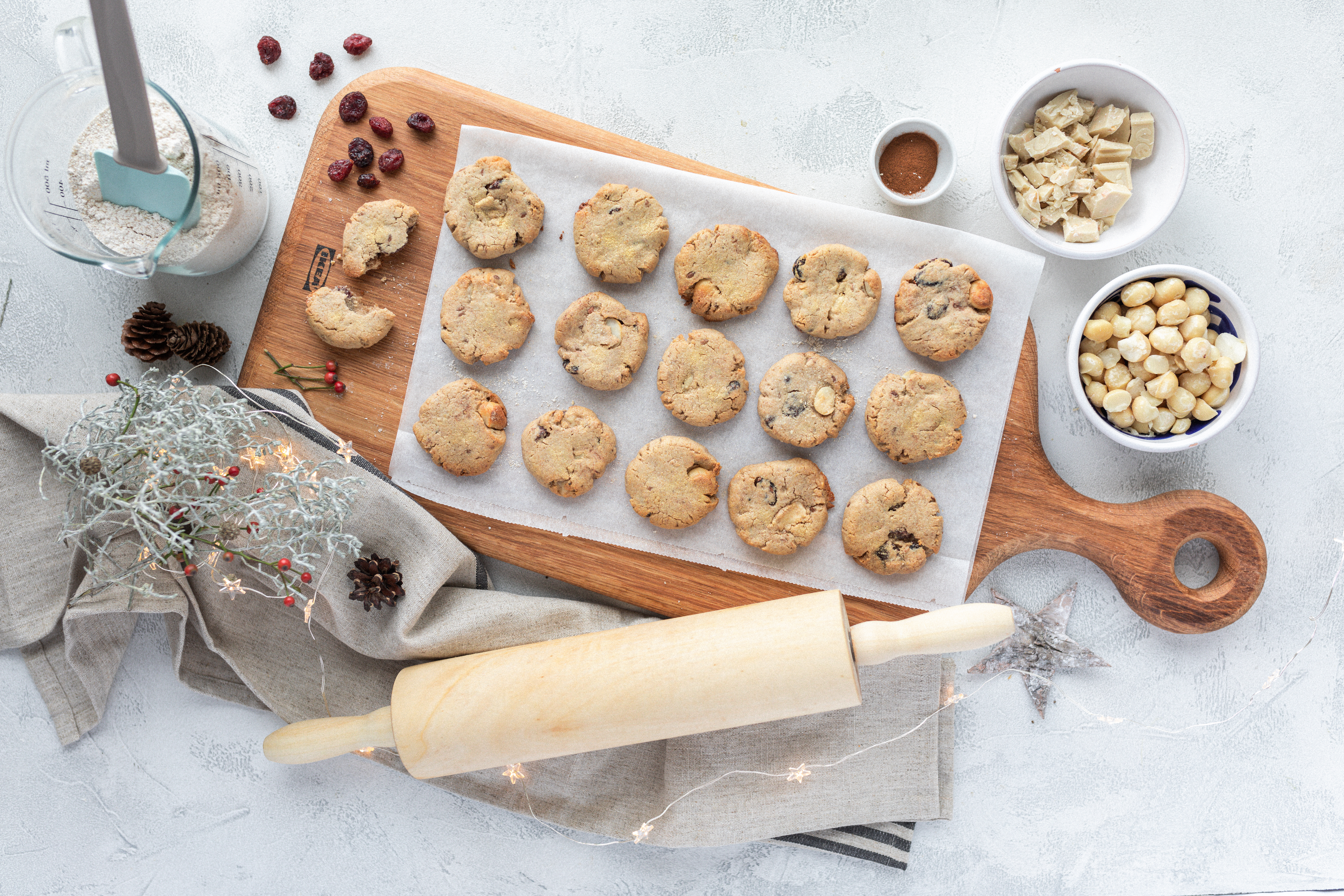 Christmas recipe: White chocolate macadamia cookies - IKEA Switzerland