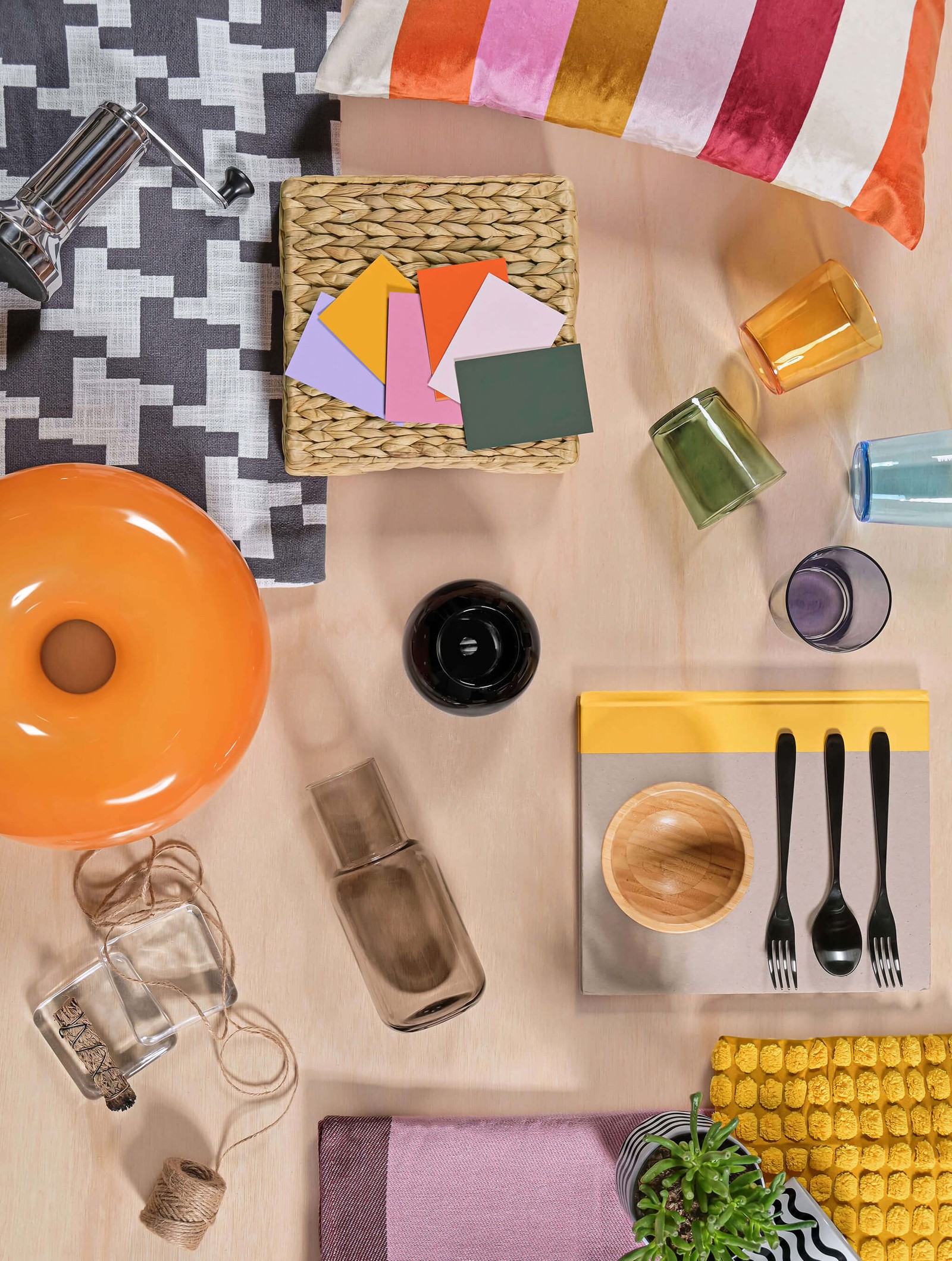 Playful modern eclectic interior design & decor tips - IKEA