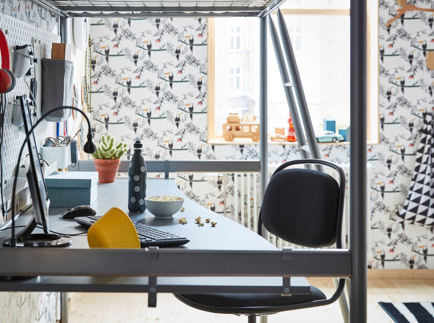 A gaming room ready for player one - IKEA