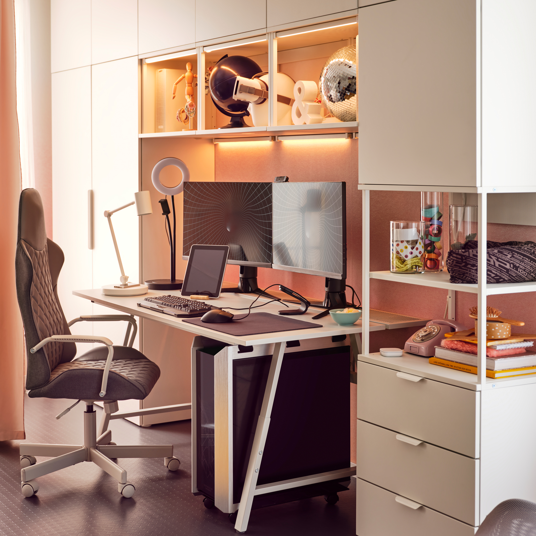 Next level gaming desk set-up - IKEA