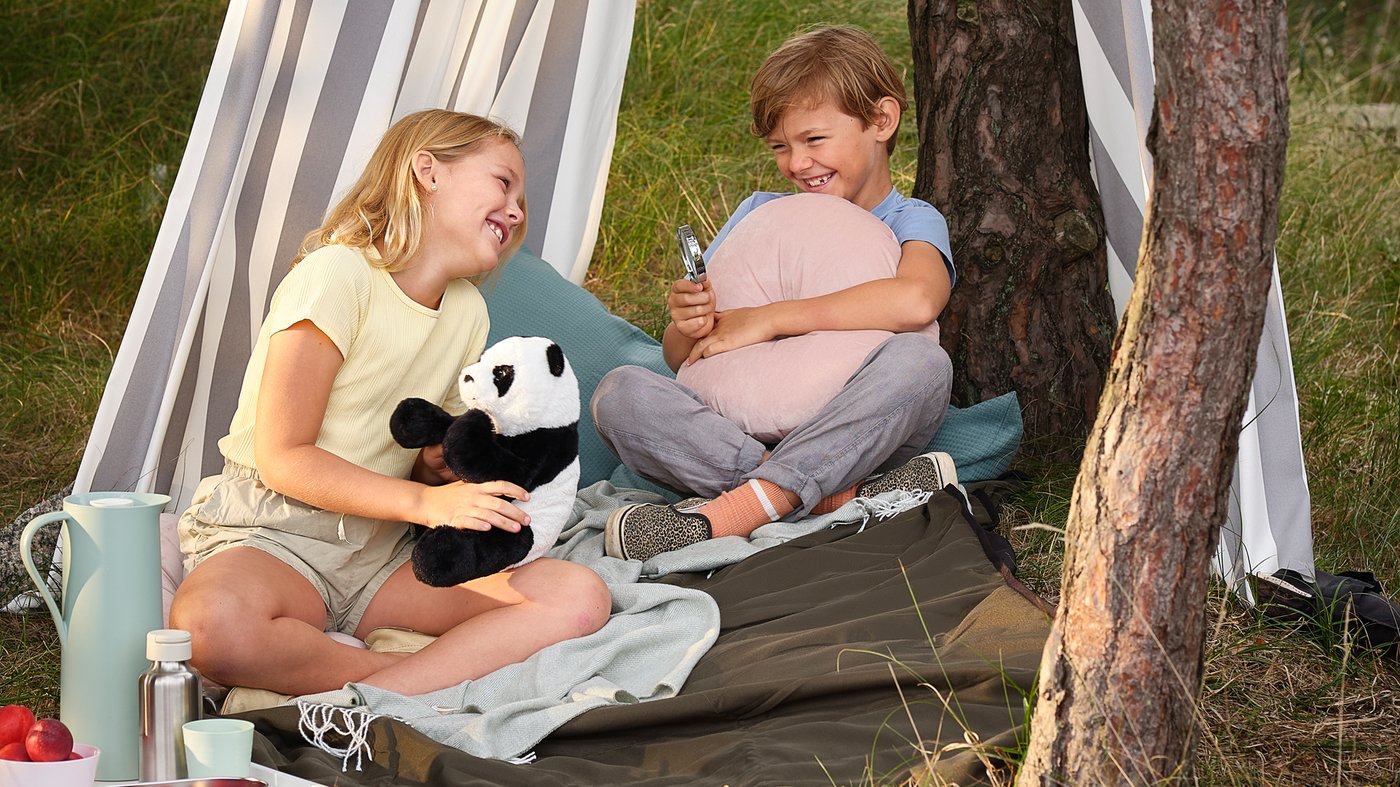Give your kids an outdoor staycation play zone - IKEA