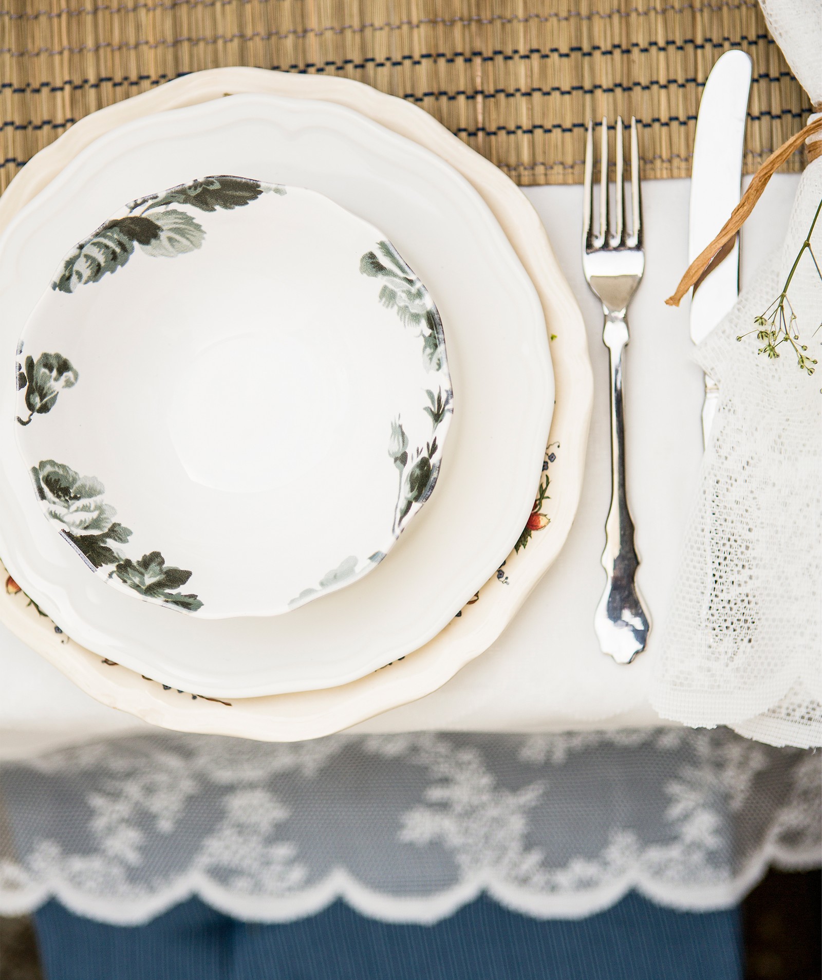 A summer table setting idea - IKEA Australia