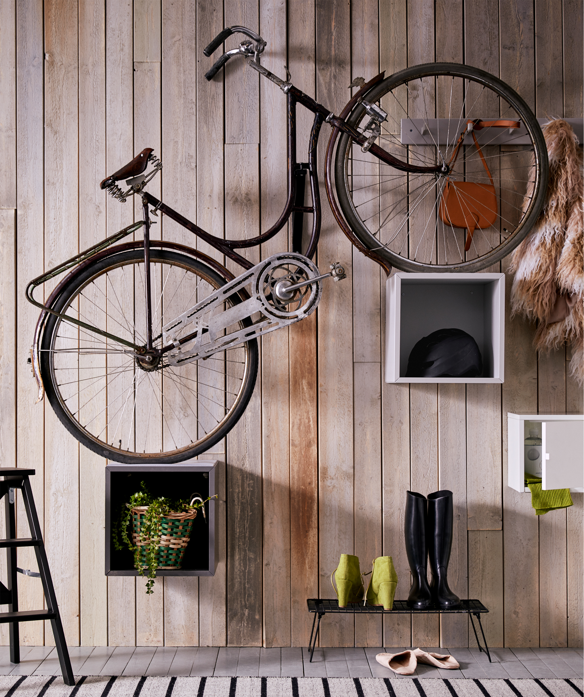 Bike storage at home, three easy ways - IKEA