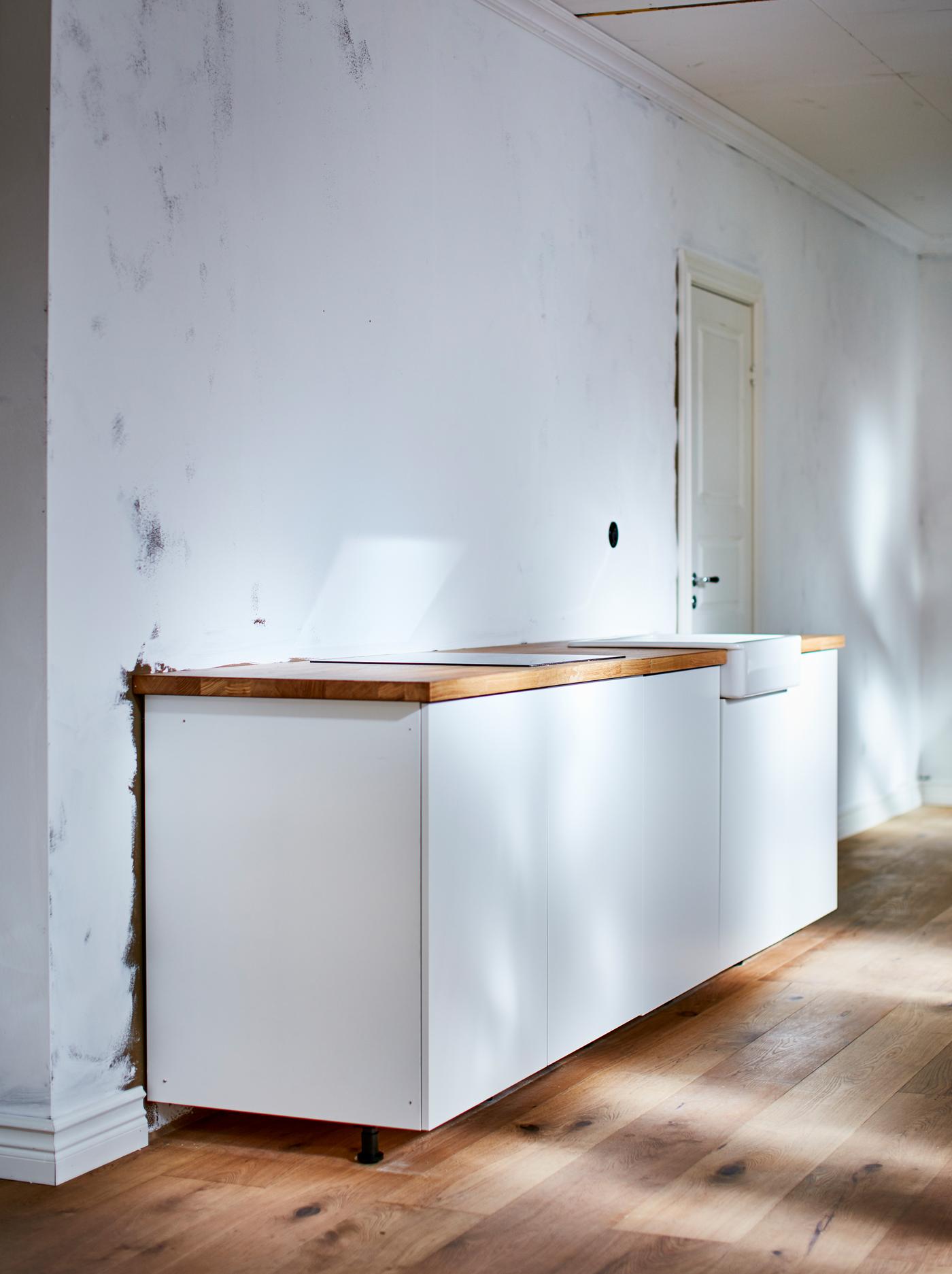 A kitchen rescue for small budgets - IKEA