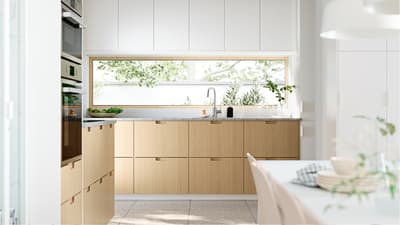 Clean and modern – FRÖJERED light bamboo kitchen - IKEA Norway