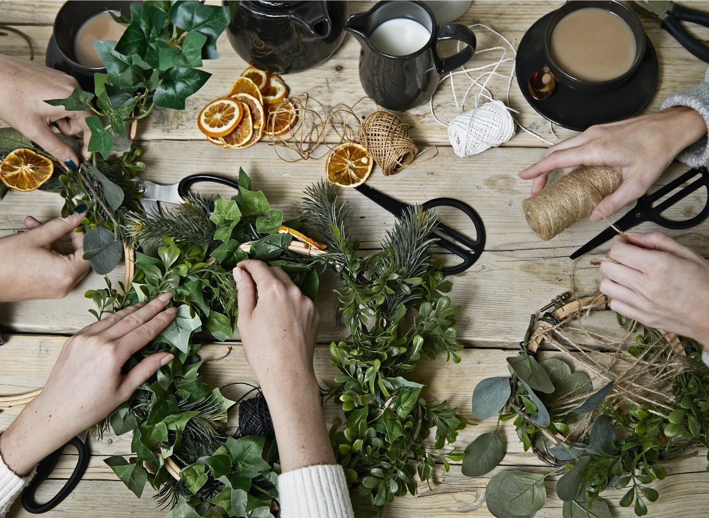 Host a memorable craft night with friends - IKEA