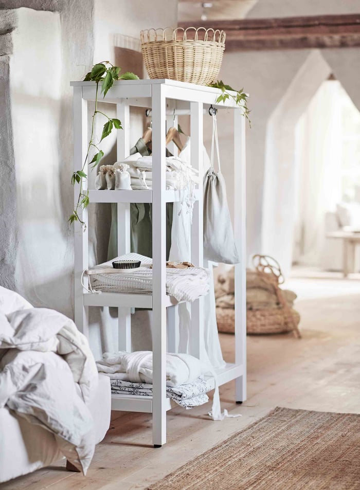 Spring-cleaning your winter clutter - IKEA US
