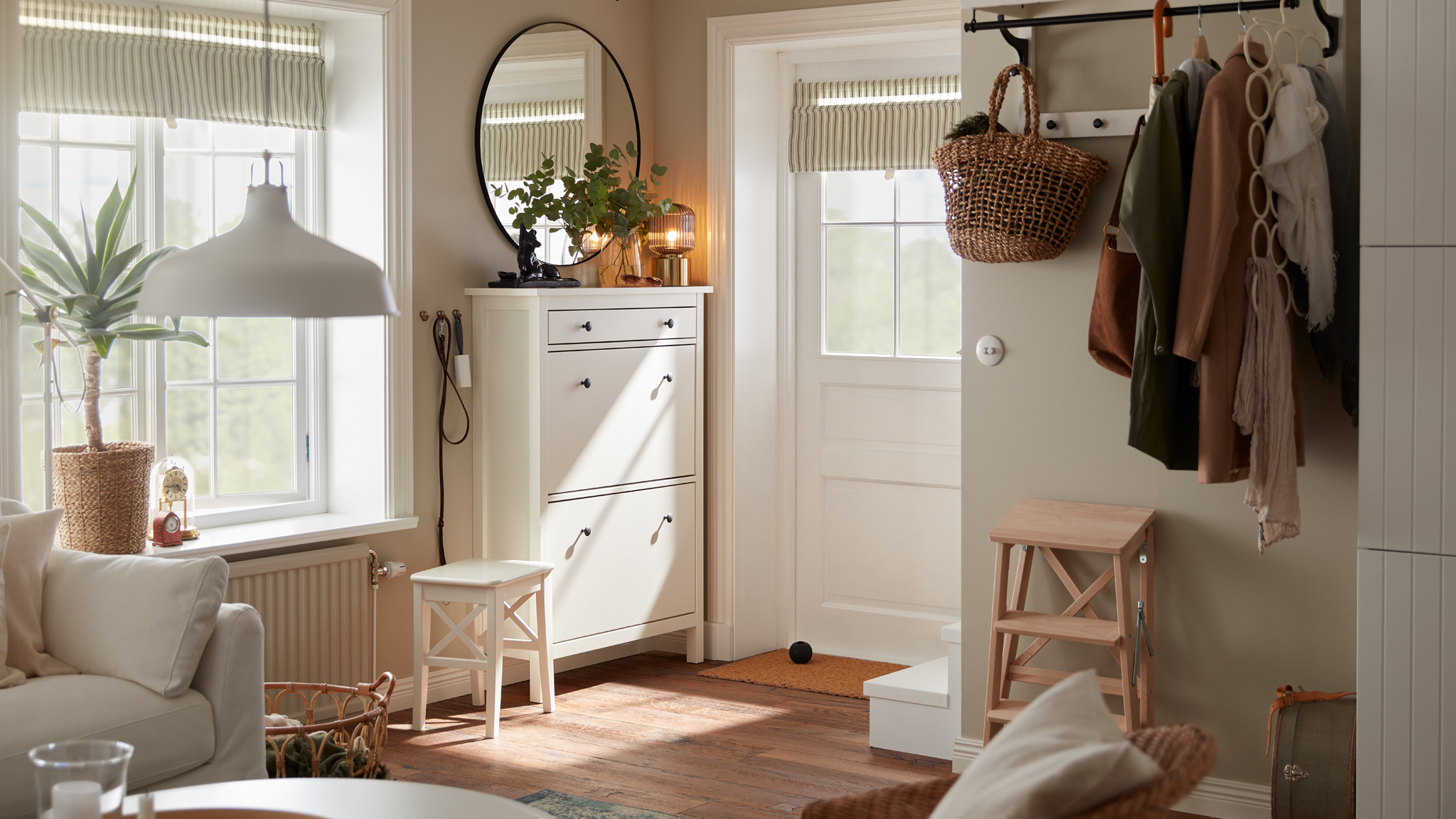 Hallway inspiration, furniture and more - IKEA Ireland