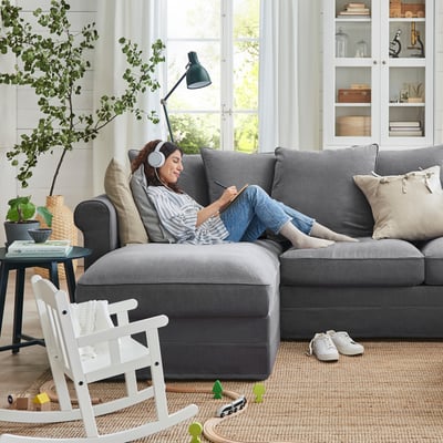 Create a balanced living room with smart storage - IKEA