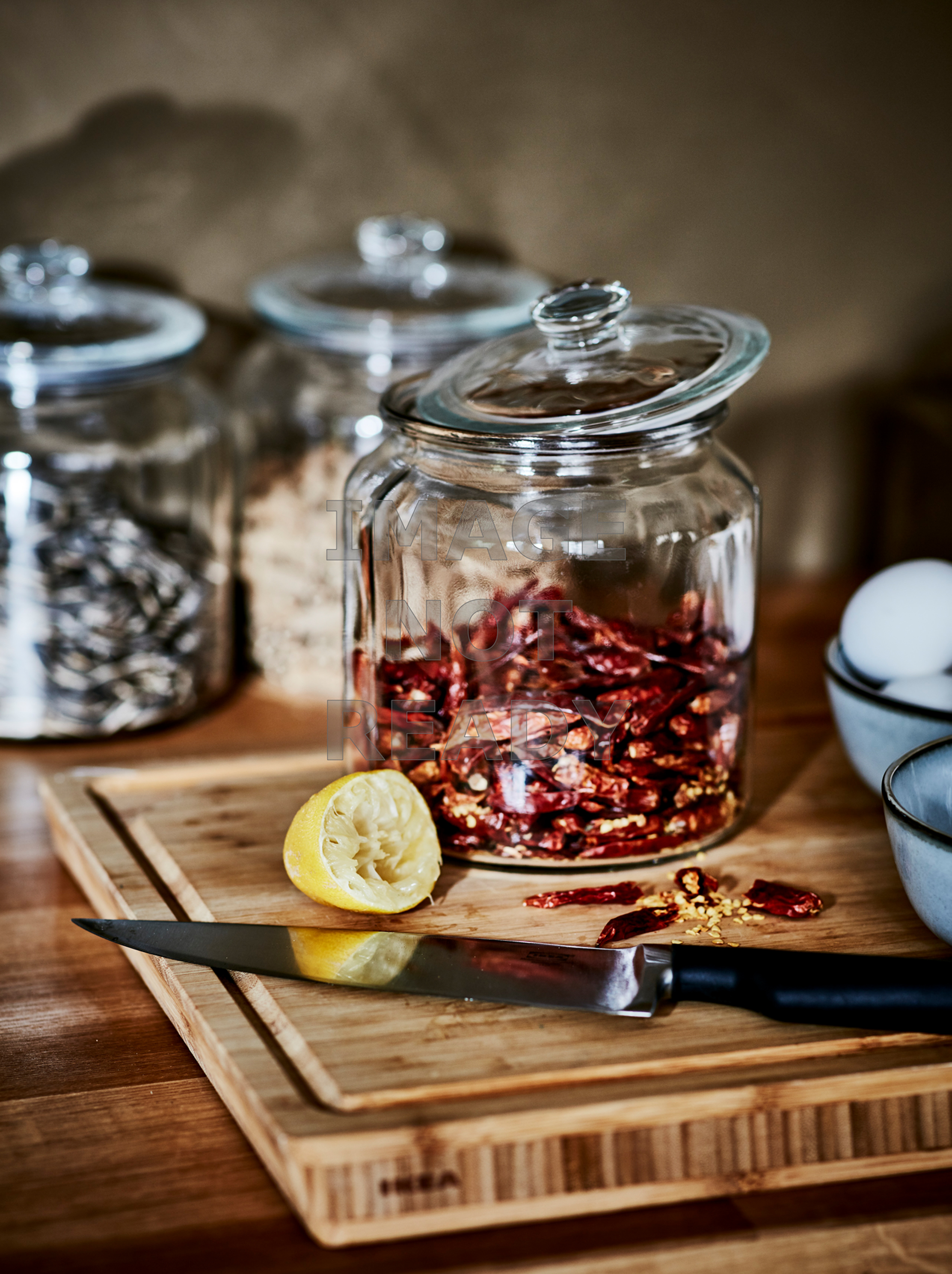 A kitchen rescue for small budgets - IKEA