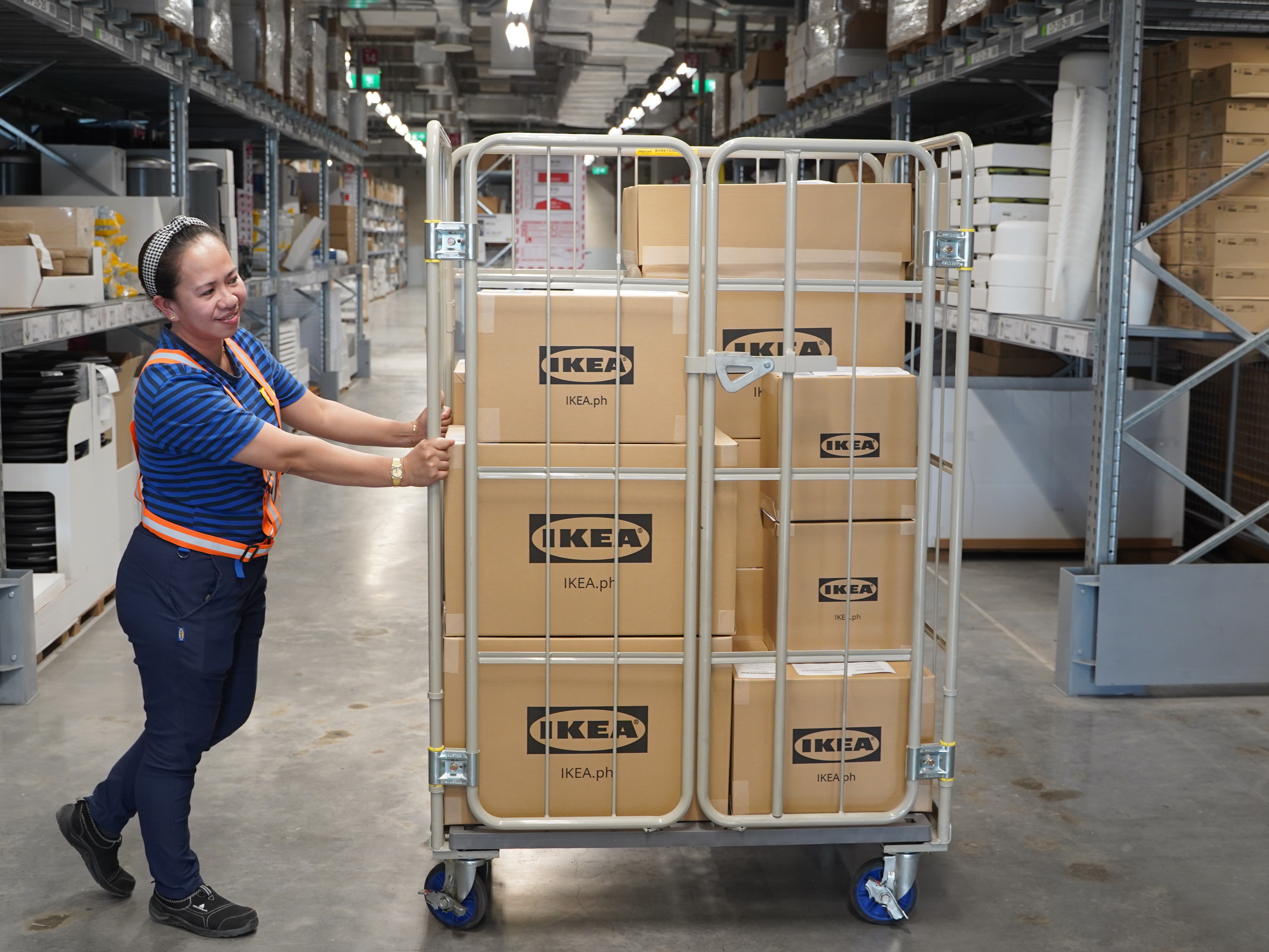 IKEA parcel delivery - IKEA