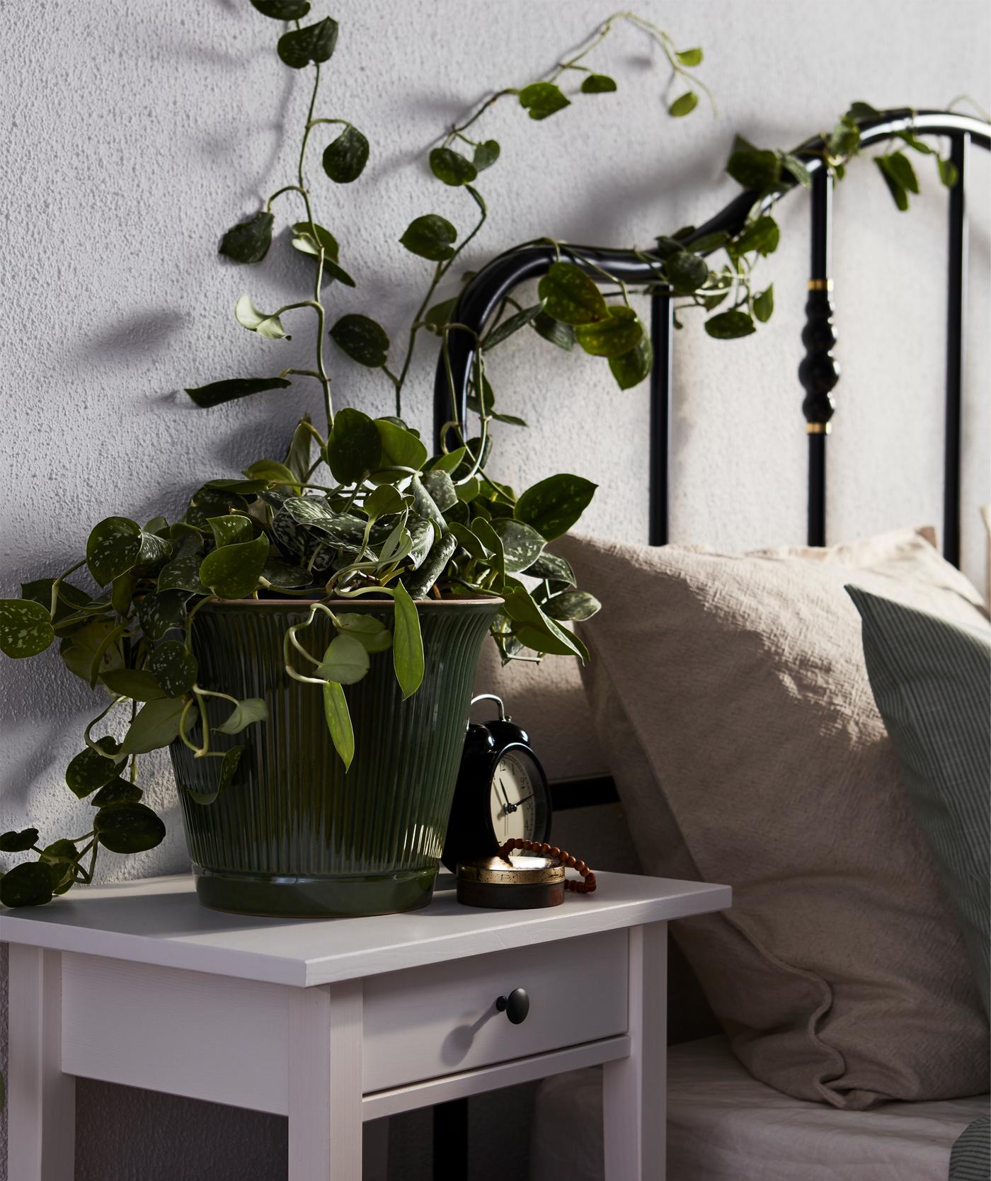 Five ways to invite nature into your bedroom - IKEA | IKEA Singapore