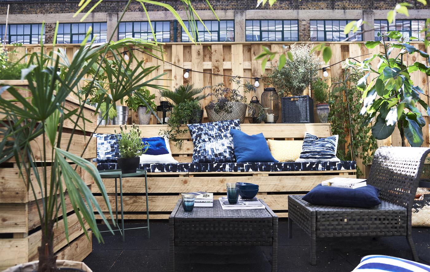 A cosy terrace that’s perfect for outdoor entertaining - IKEA Australia