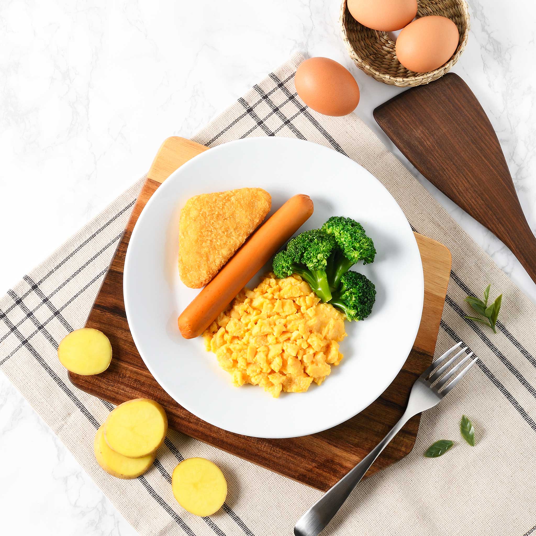 IKEA Restaurant | Meatballs | Salmon | IKEA Thailand - IKEA