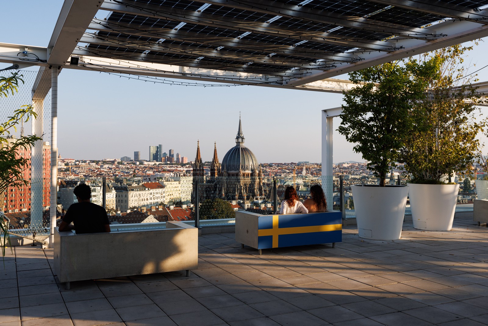 Rooftop Westbahnhof Entspannen mit Blick über Wien - IKEA Österreich