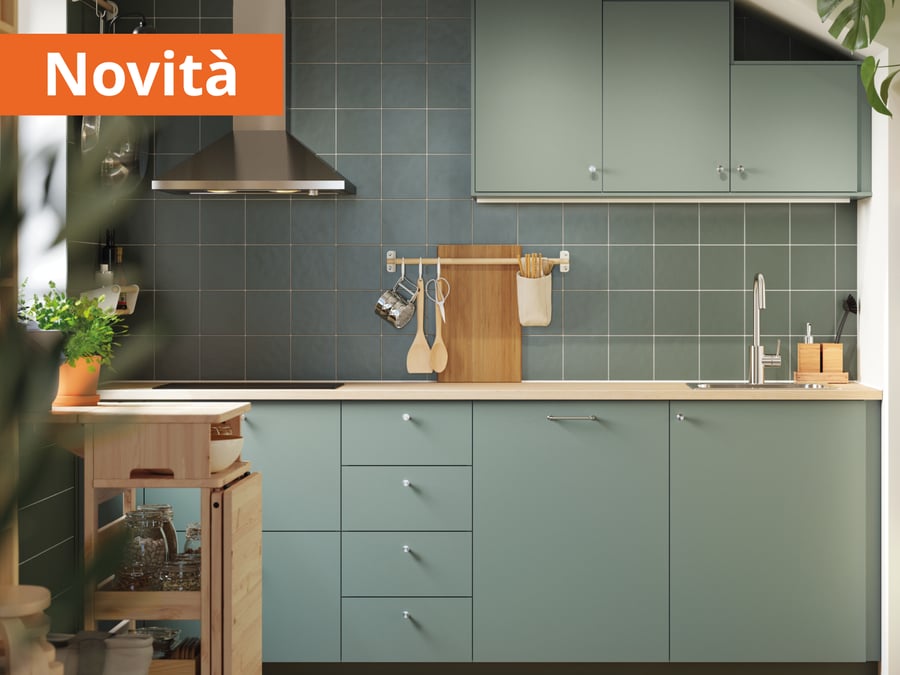 Una piccola cucina con frontali NICKEBO grigio verde - IKEA Italia
