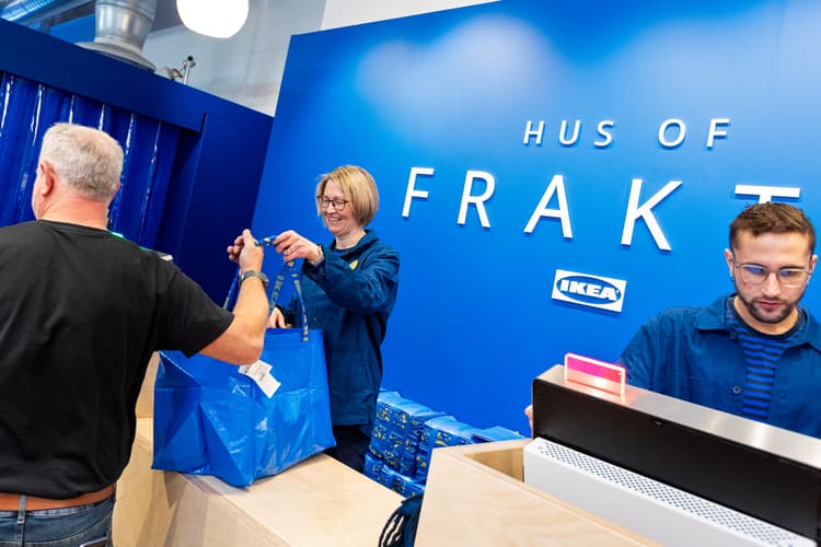 IKEA opens ‘Hus of FRAKTA’, a pop-up on Oxford Street - IKEA UK
