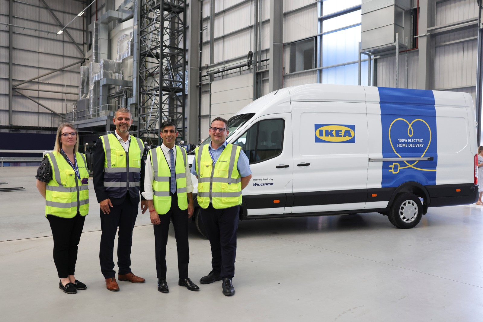 PM Rishi Sunak visits IKEA distribution centre - IKEA UK