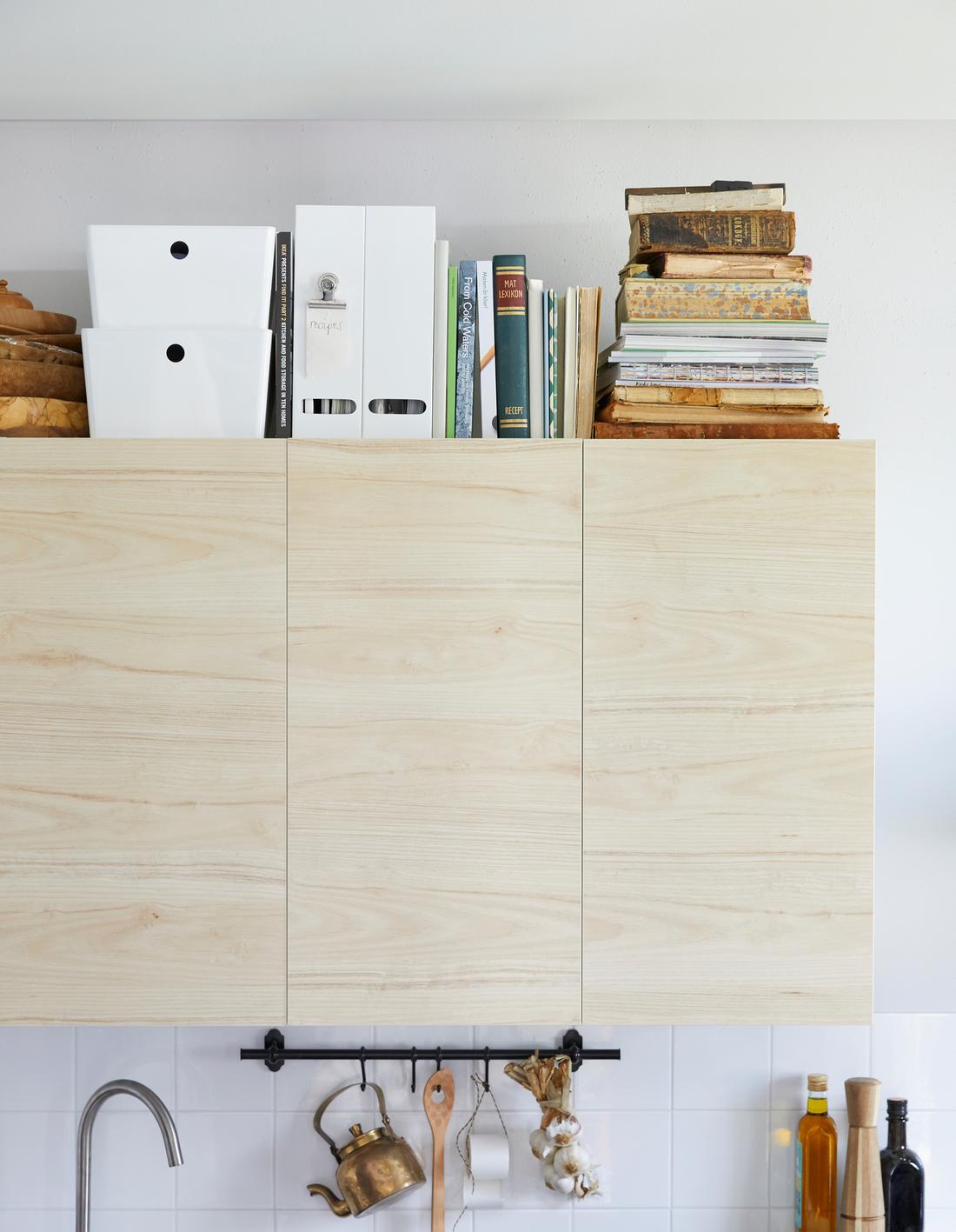 How to use the tops of kitchen cabinets - IKEA