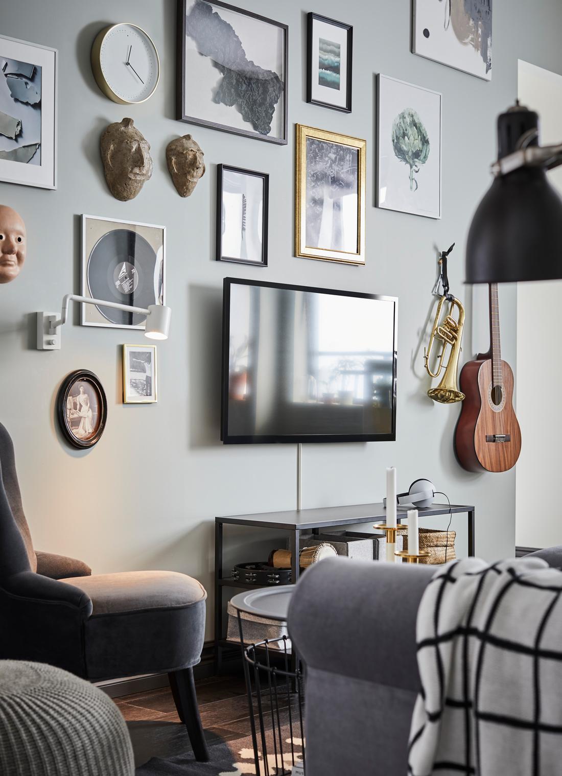 A living room tune with the arts - IKEA