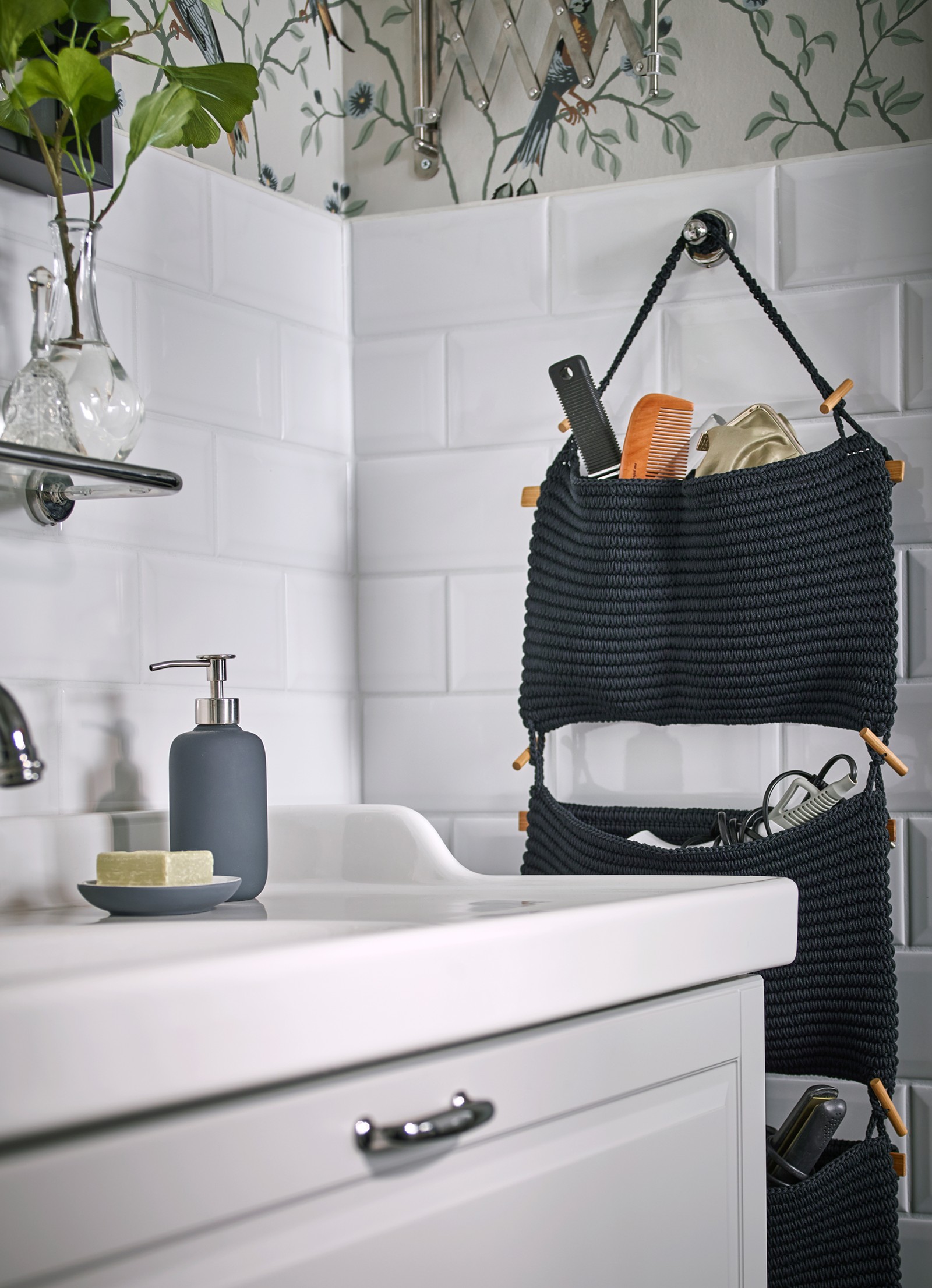 A romantic, relaxing washroom - IKEA