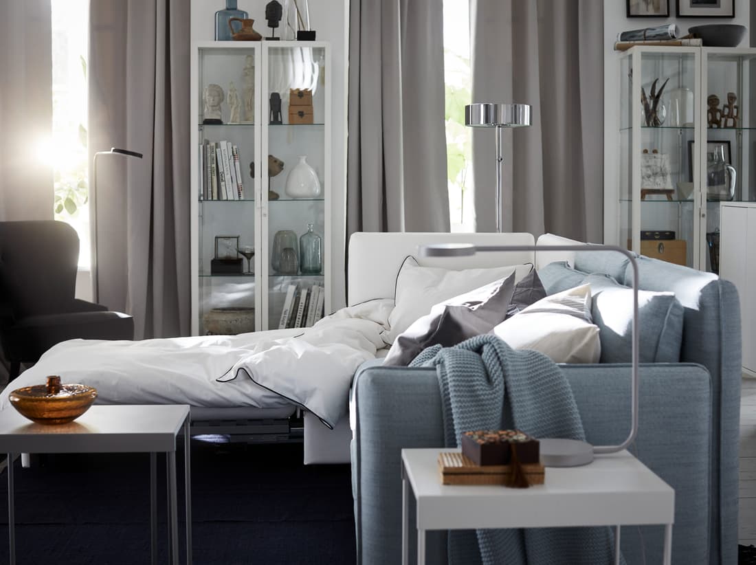 Tips For Decorating a Living Room Walls UAE - IKEA