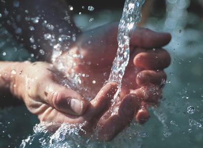 Cara untuk menjimatkan air semasa mandi pancuran. - IKEA Malaysia