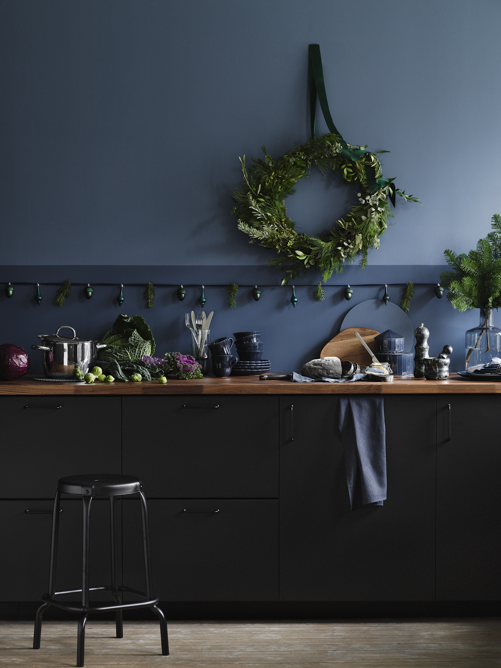 Uppdatera IVAR skåp med bets - IKEA