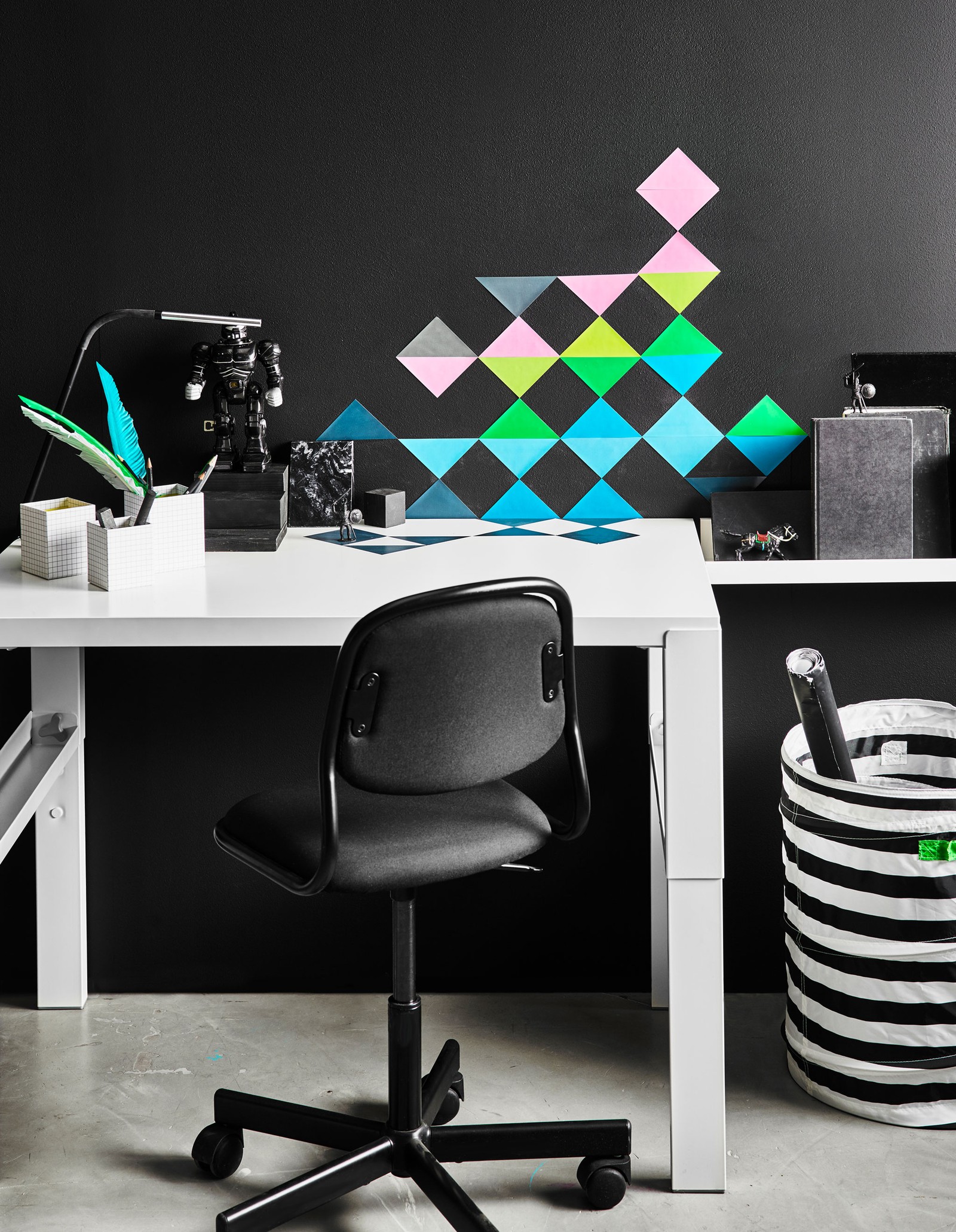 A sticker situation: the new way to decorate for kids - IKEA