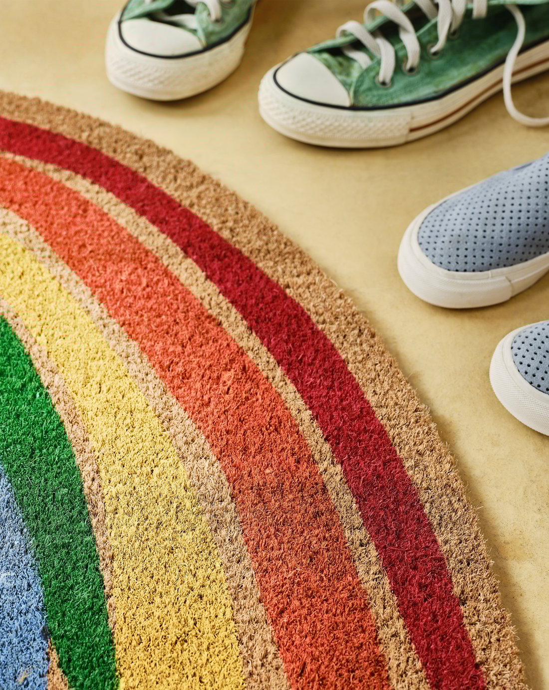 Decorați podeaua cu covoare - IKEA