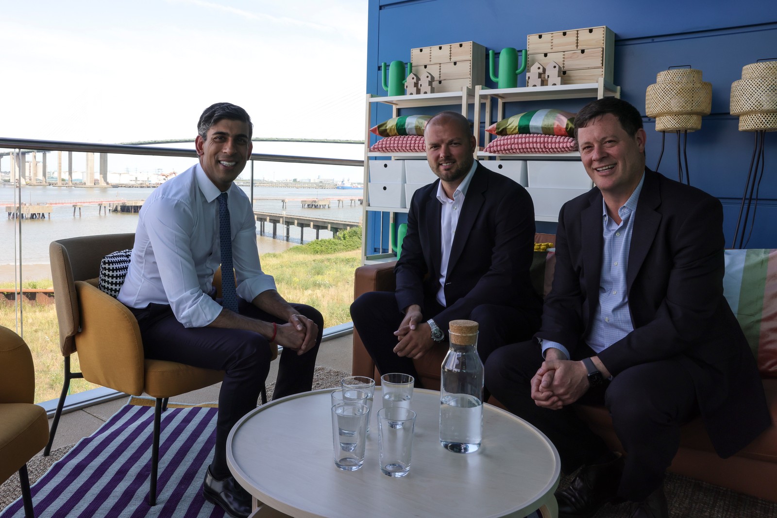 PM Rishi Sunak visits IKEA distribution centre - IKEA UK