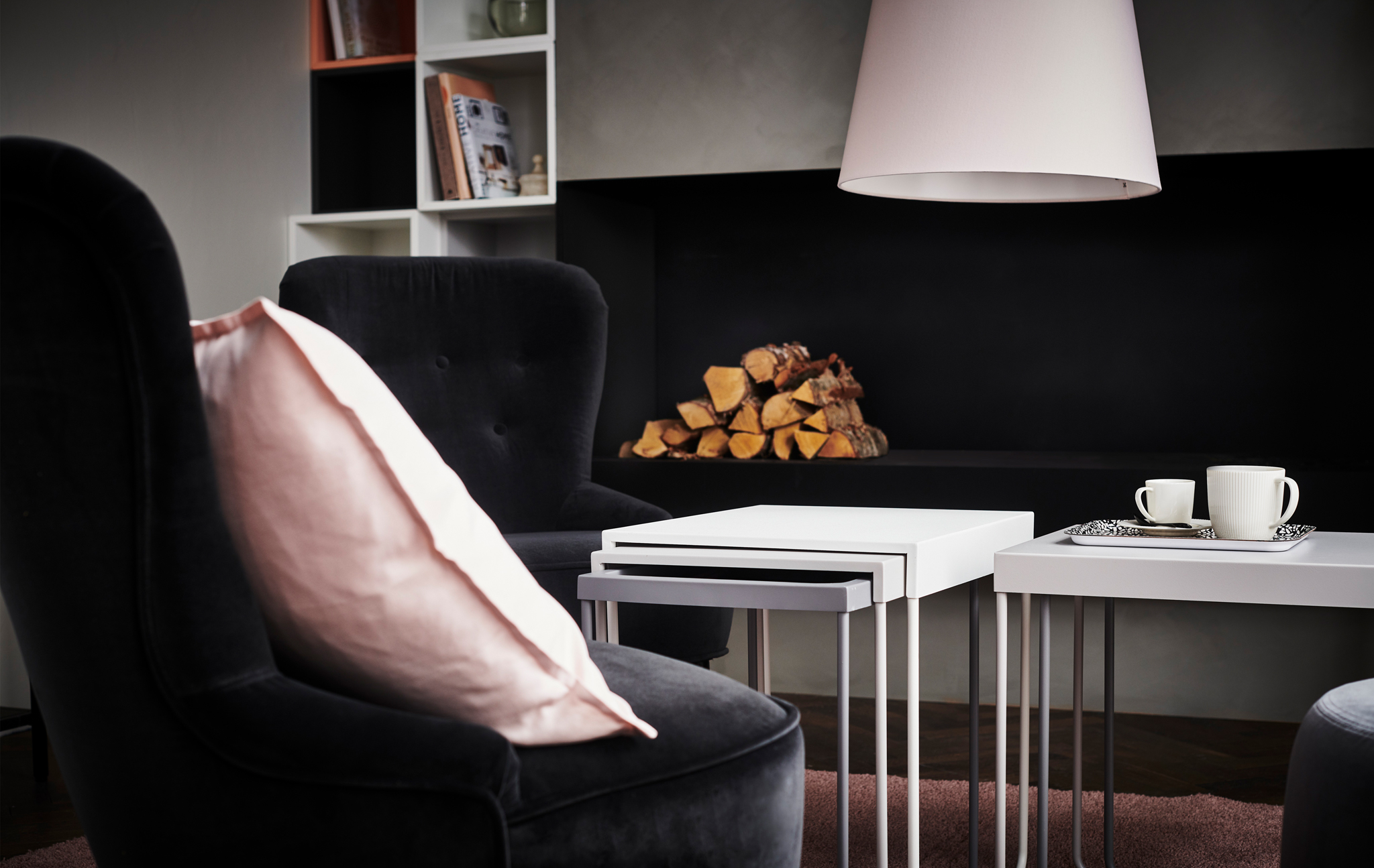 Arrange a spontaneous cinema night on your balcony - IKEA Malaysia