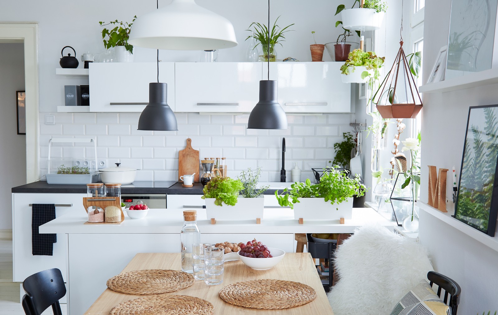 Make your own snow globes - IKEA Ireland